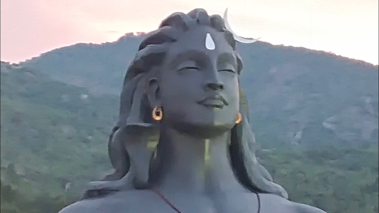 Isha Shivan temple light show - YouTube