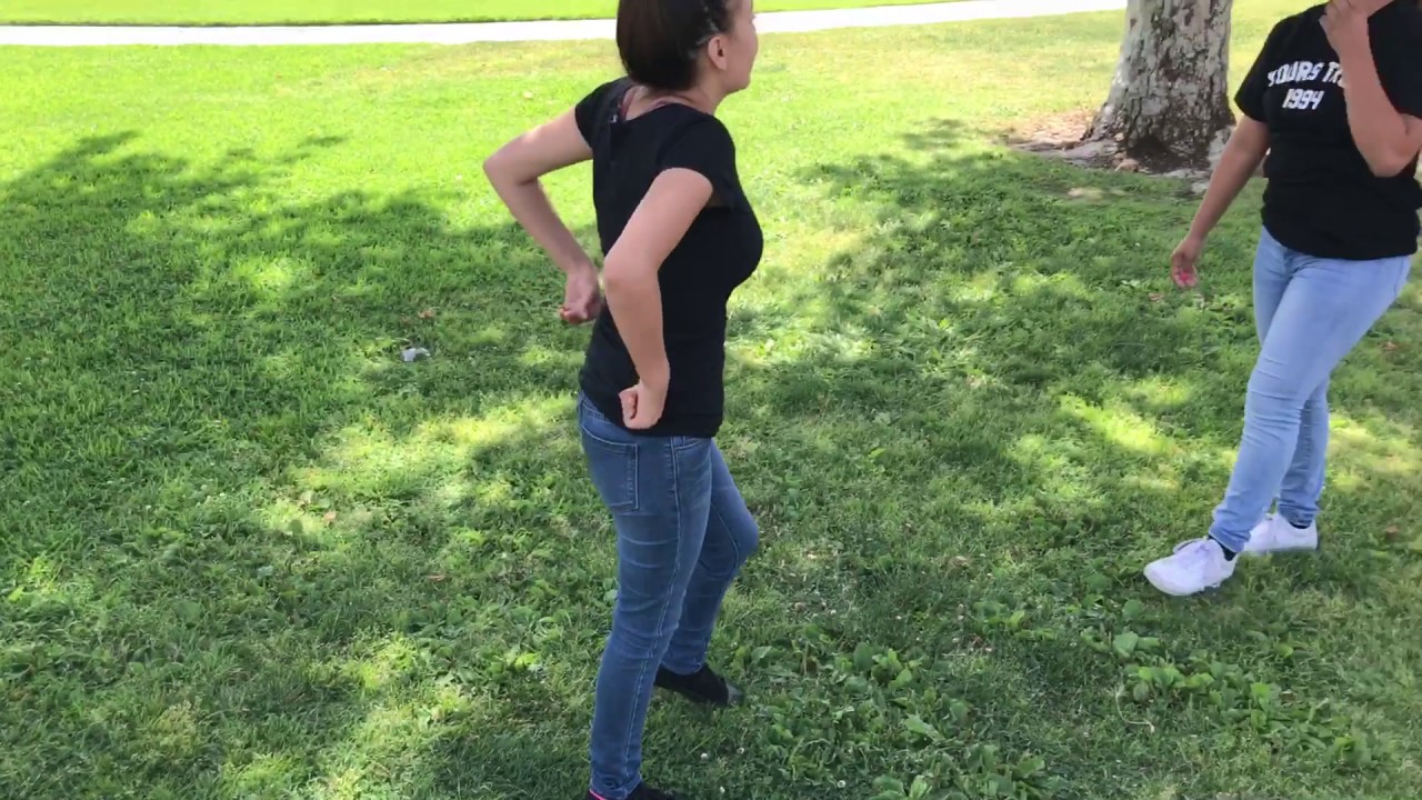 GIRL GETS EYEBALL POPPED DURING FIGHT!!!! REALLY DISTURBING... - YouTube