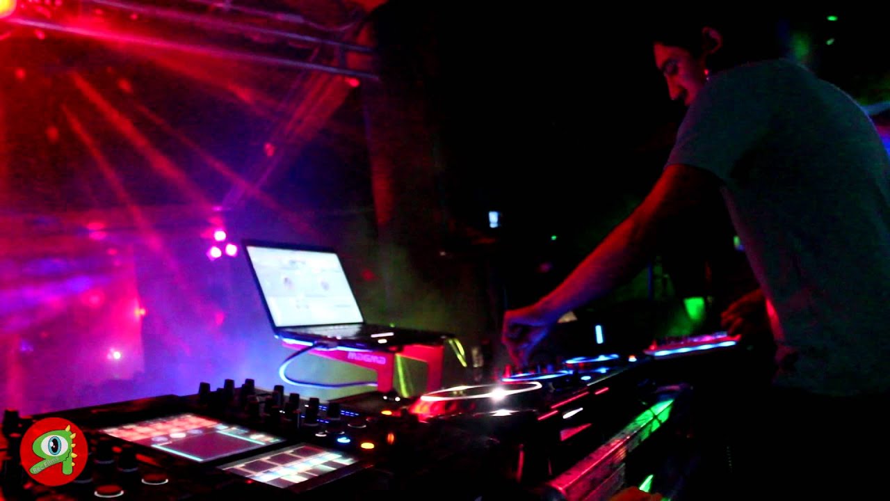 Beat Party Night - YouTube