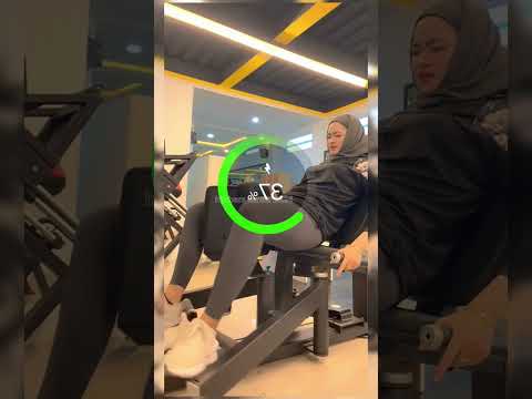 Tiktok live hijabers mama muda cantik, olah raga GYM 》bigo live 》tiktok hot