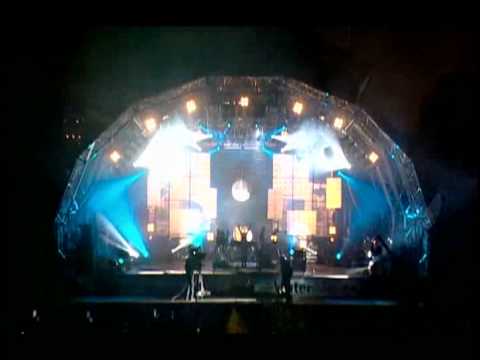 Orbital - Belfast (Live @ Glastonbury) - YouTube