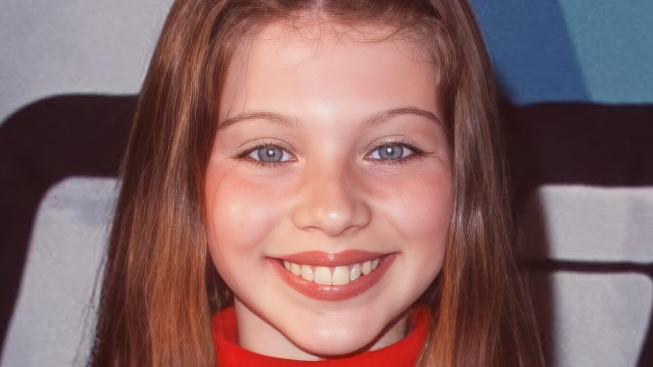 Michelle Trachtenberg's Transformation Has Been Stunning To See - YouTube