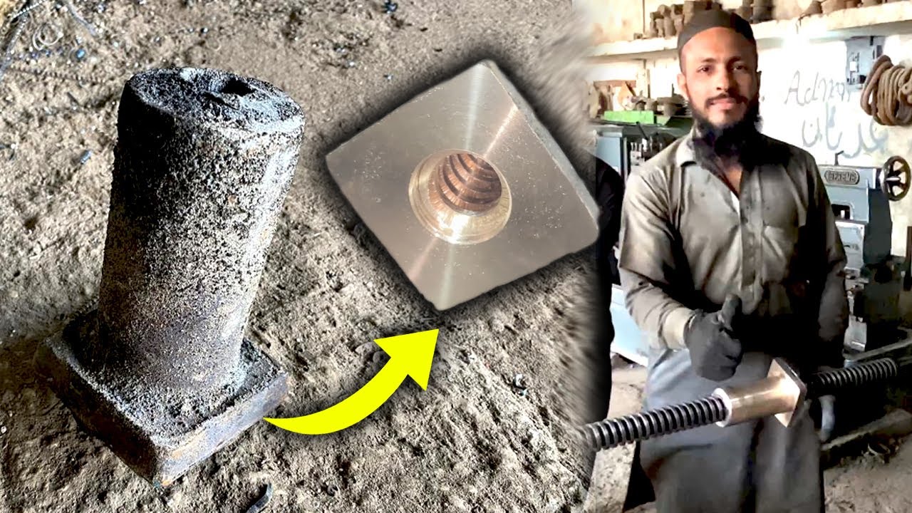 Hard-working man uses lathe machine to restore an old scrap of iron ...