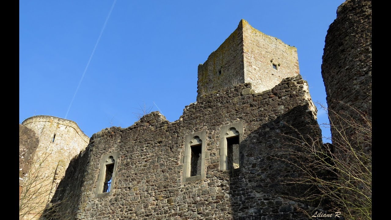 Le Château d'Useldange (Luxembourg) - YouTube