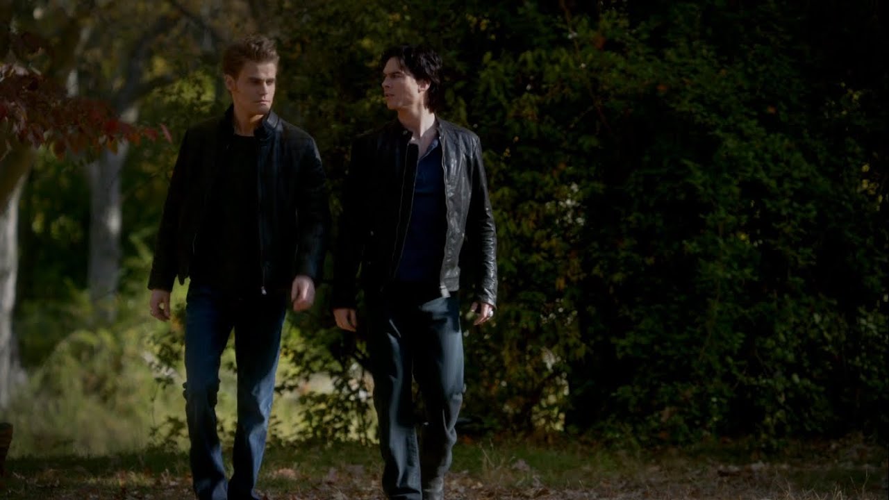 TVD 3x11 - "You didn't say anything to Elena about the coffins, right ...