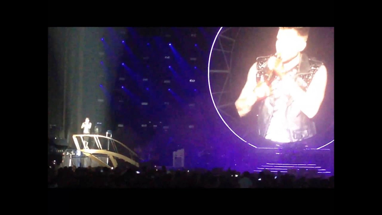 Queen and Adam Lambert sing a long - Atlantic City - YouTube