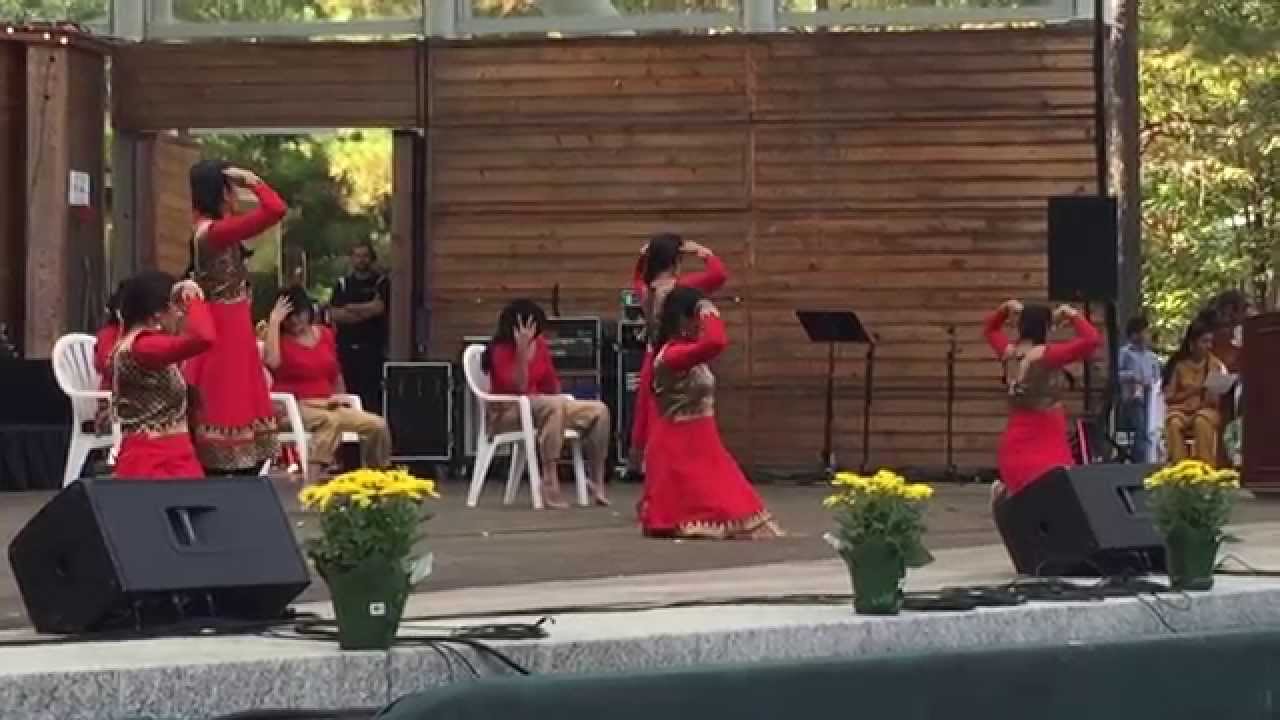 Bollywood Face-off by Swapna Shah (Natya Dance Academy) at Cary Diwali ...