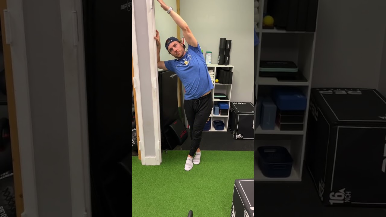 Doorway QL stretch - YouTube
