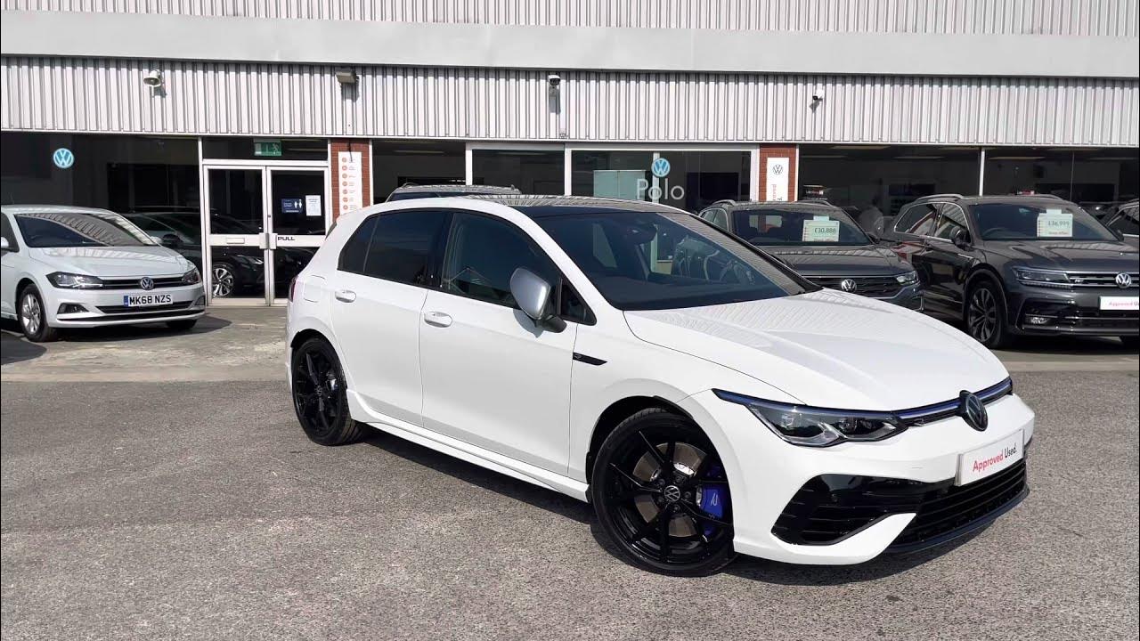 Approved Used Volkswagen Golf 8 R 2.0 TSI 4MOTION 320PS | Oldham Volkswagen - YouTube