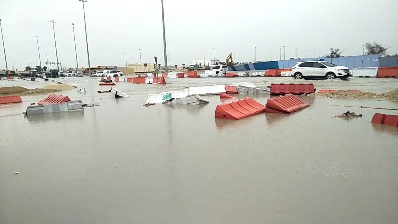 Rain in Qatar today - YouTube
