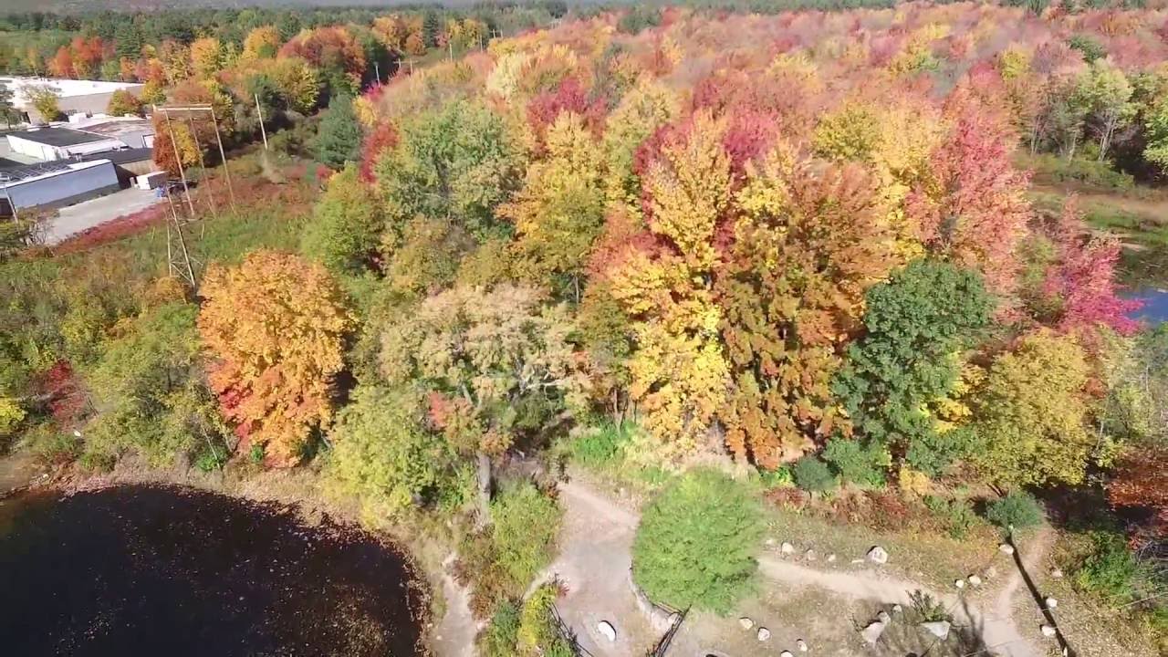 Fall comes to Keene NH. - YouTube