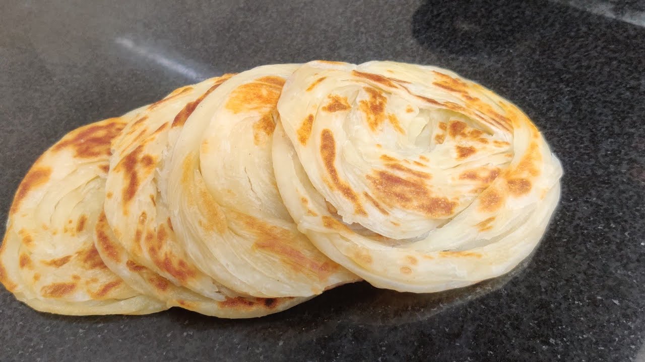Parotta type 2 | Home made parotta | வீட்டிலேயே பரோட்டா ரொம்ப ஈஸியா ...
