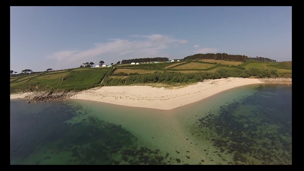 Pelistry beach and Tolls Island - YouTube