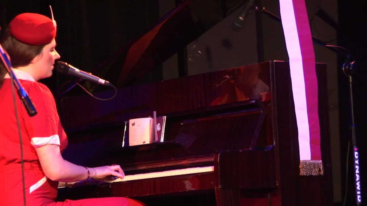 11 11 12 Katy Carr 01 - YouTube