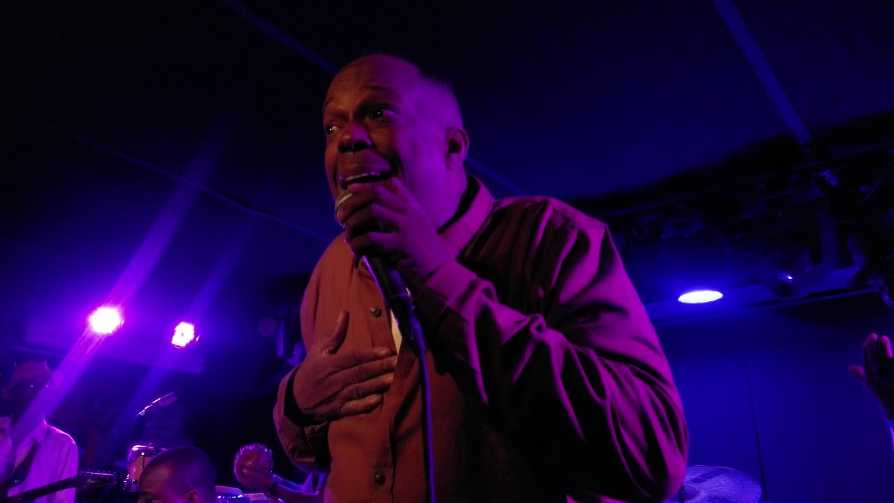 Mike Yung Live @ Mercury Lounge 7/28 - Alright - YouTube