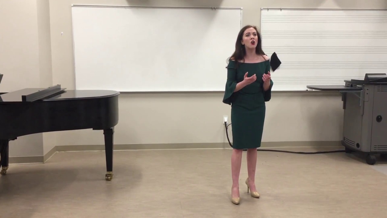 Hallie Beth Long musical theatre reel - YouTube
