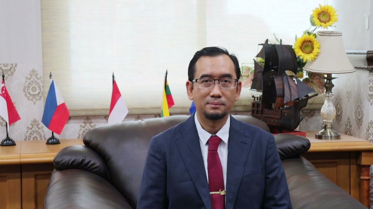 HUT 61 II UCAPAN REKTOR UNIVERSITAS BRAWIJAYA MALANG PROF. WIDODO, S.SI ...