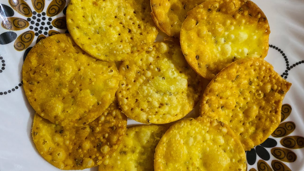 Mathri | Matari recipe | Nimki | Papdi namkeen 🥞 - YouTube