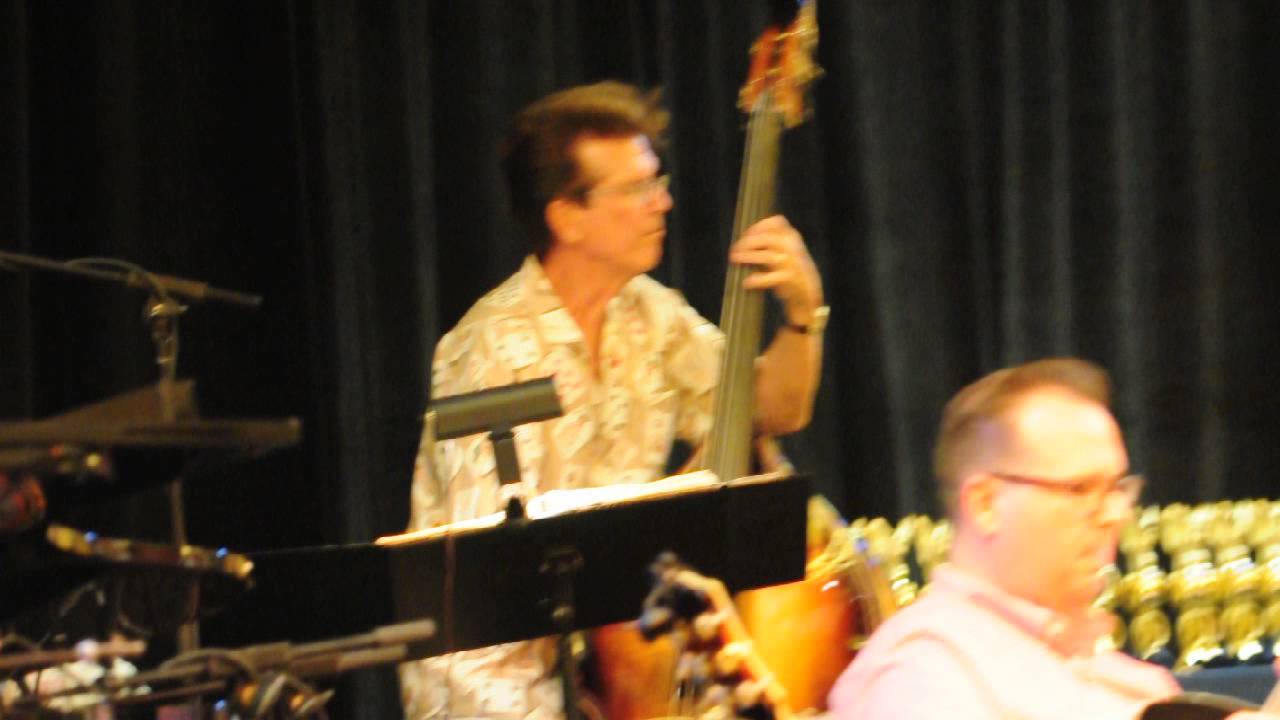 John Hatton at Marriott´s Hotel - YouTube