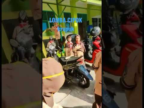 LOMBA CAPLOK DAN CIPOK KERUPUK.