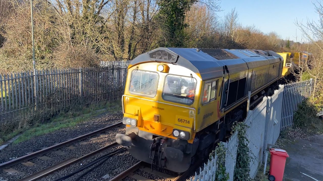 Class 66 | 66714 ‘Cromer Lifeboat’ + 66768 ‘Yvonne Bradley’ | T&T ...