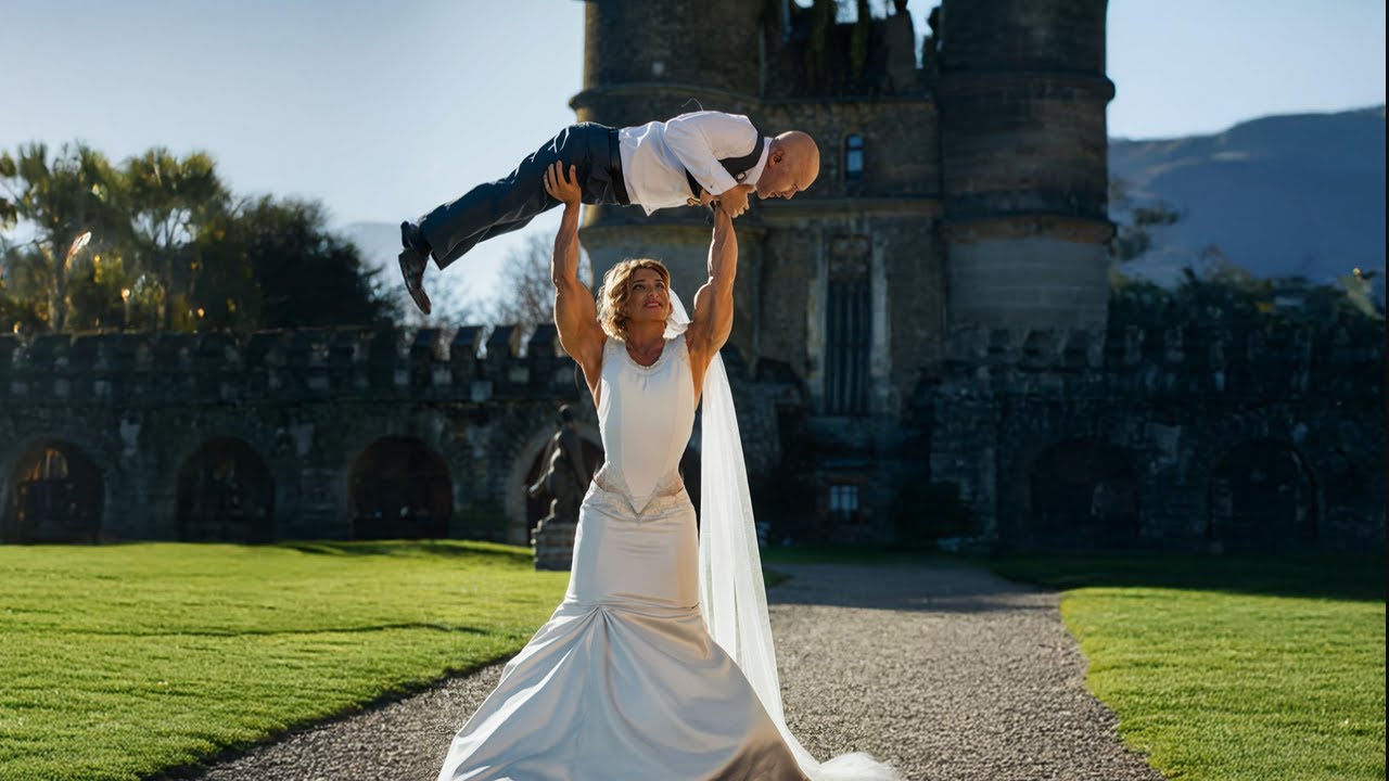 WOMAN LIFT CARRY MAN 2024 | BRIDE LIFT CARRY GROOM 2024 - YouTube