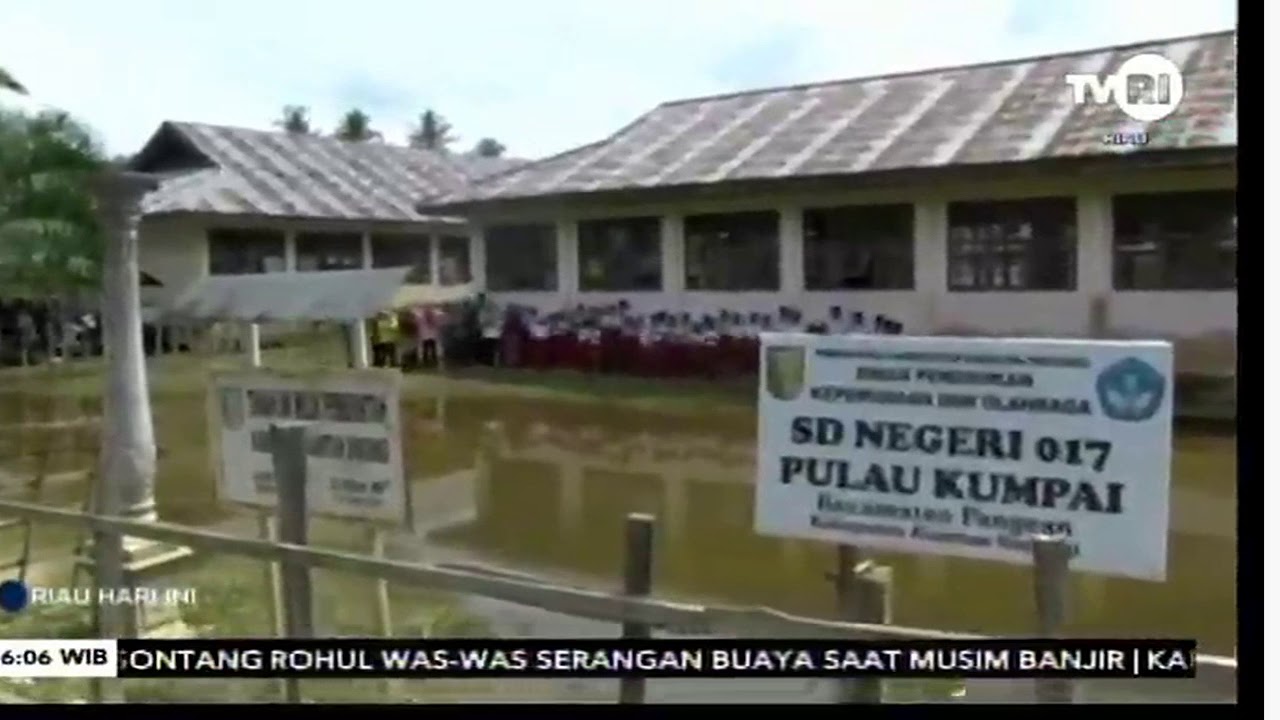 TVRI Riau // Gubernur Riau Tinjau Lokasi banjir sekaligus menyalurkan ...