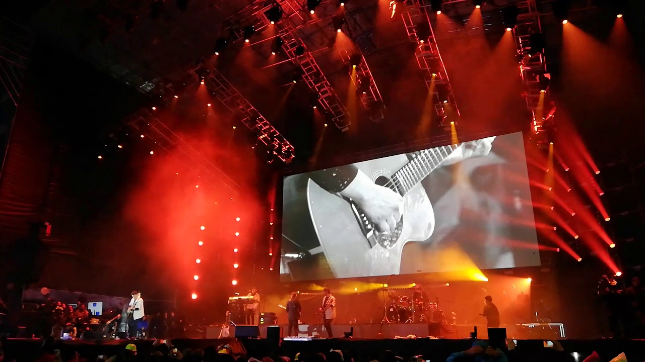 Juanes - Fíjate Bien (Rock al Parque 2019) - YouTube
