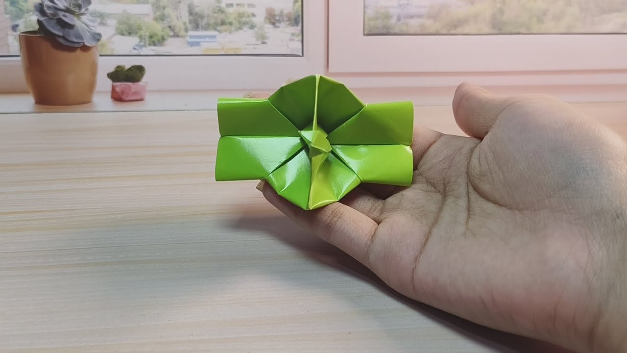 Easy origami camera - YouTube