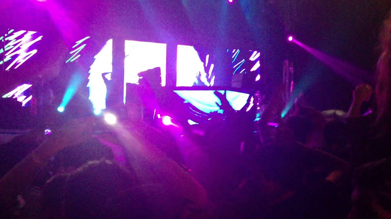 Avicii @ Mamitas Beach Club Playa del Carmen [HD] - YouTube