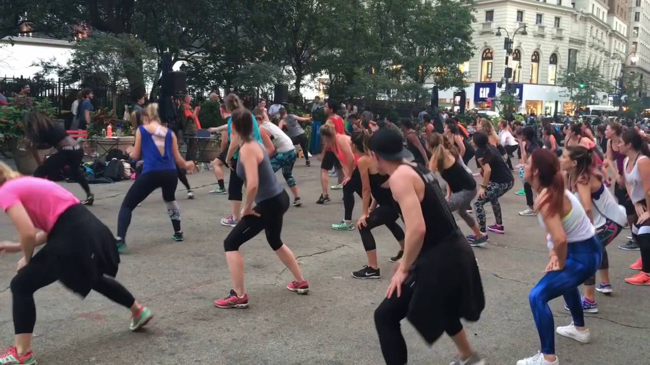Dance or Workout? Pop up party by 305 fitness at Herald Square 9/27 ...