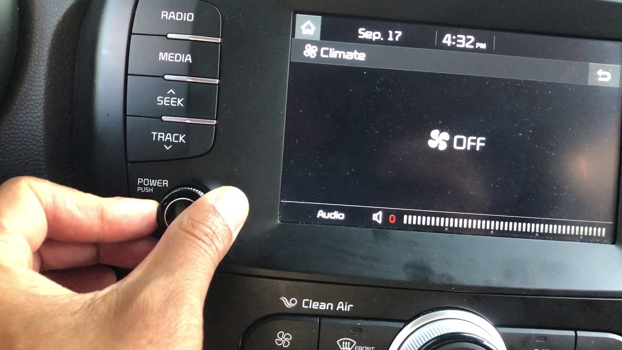 Vehicle media center controls - KIA SOUL - YouTube