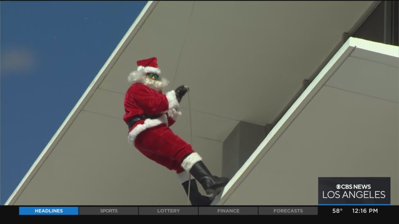 Santa recruits LAPD SWAT - YouTube