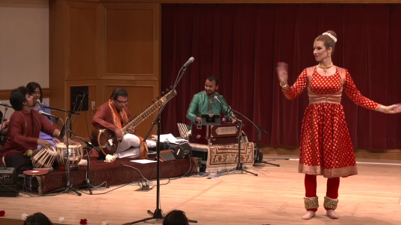 Continuum Artist Spotlight | Sarah Morelli - YouTube