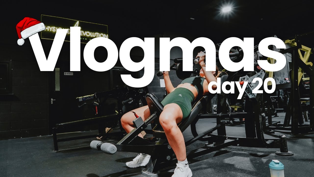 VLOGMAS DAY 20 | Workout with me! - YouTube