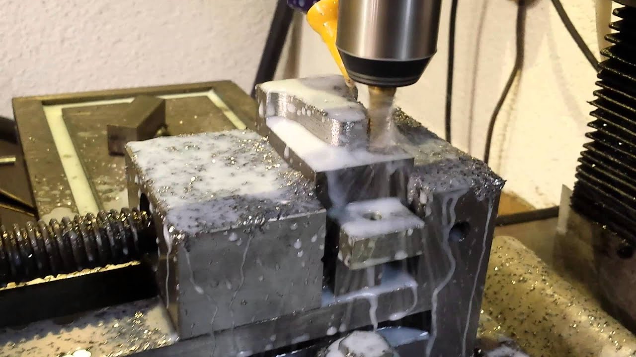 BF20 CNC mild steel milling - YouTube