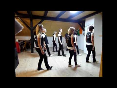 Midnight Train Line Dance - YouTube