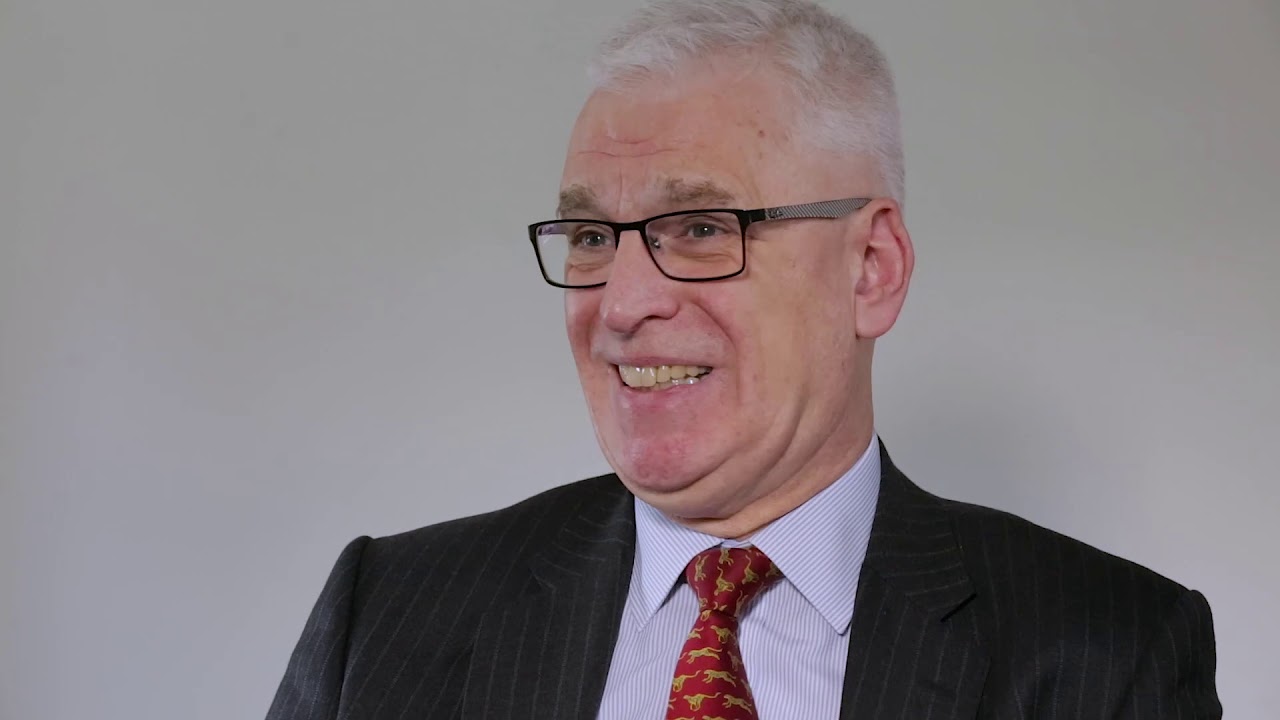 Anorexia Nervosa with Dr A McKinlay - YouTube