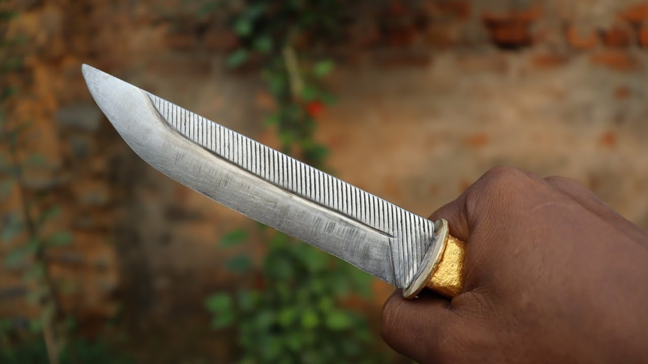 making a knife from an old file - YouTube