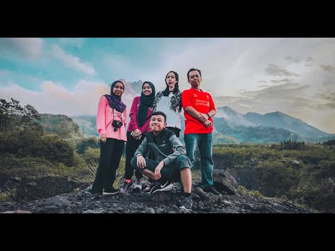 Tiya Travels : Indonesia '18