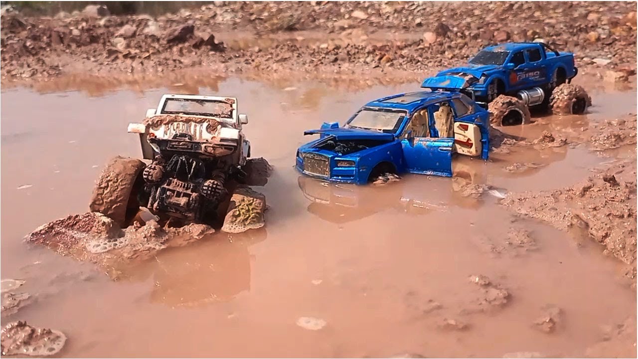 Mobil Offroad di lumpur, Mobil Jeep Putih, Mobil Offroad Rollsroyce ...