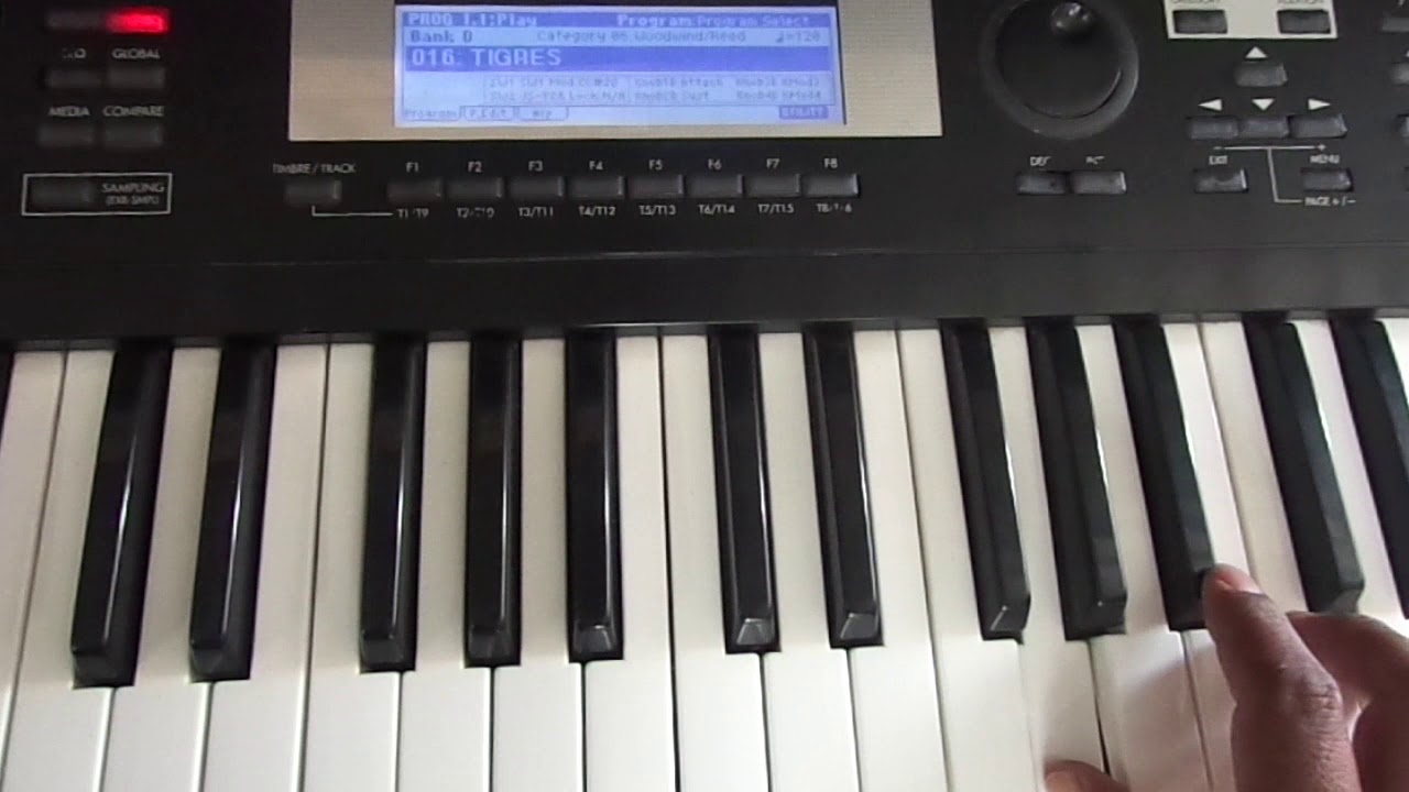 Samples korg tr - YouTube