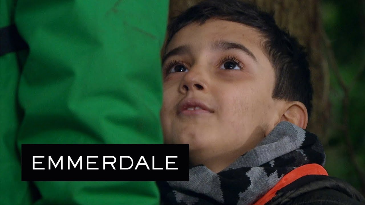Emmerdale - Arthur Finds Archie and Manipulates Him into Coming Home ...