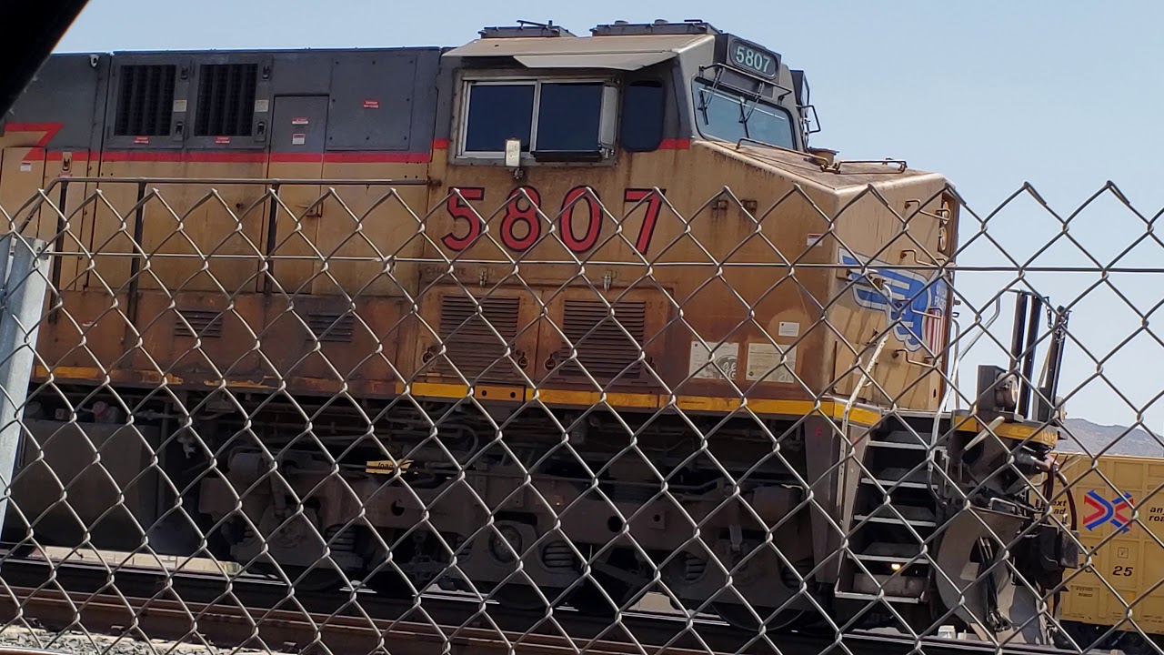 Epic train horn engineering style - YouTube