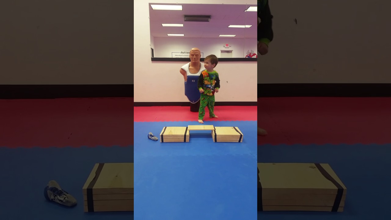 Joey Board Breaking March 22, 2017 - YouTube