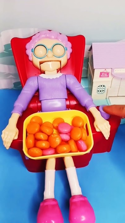how to play greedy granny game greedy granny game - YouTube
