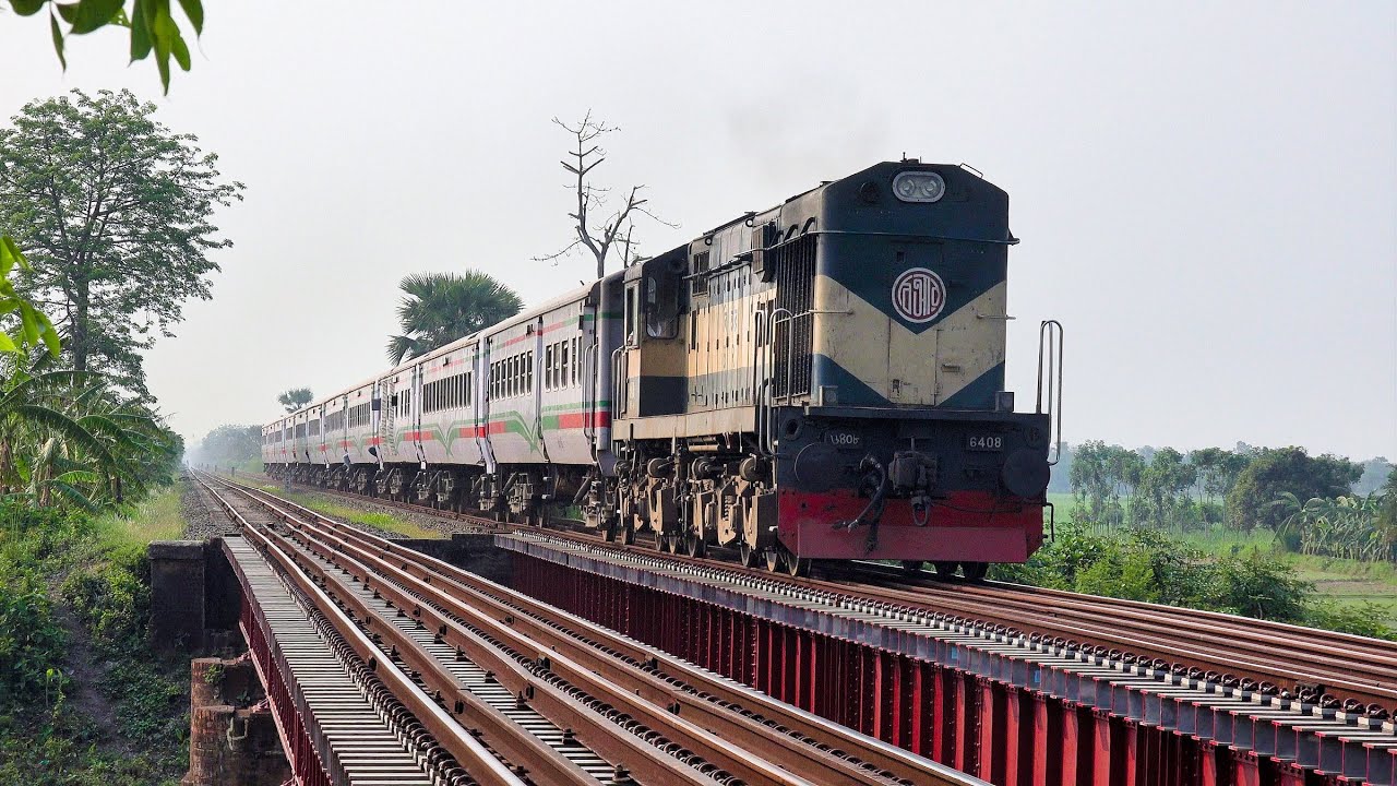 Rupsha Express Train with 1st Generation PT INKA, Indonesia Built ...