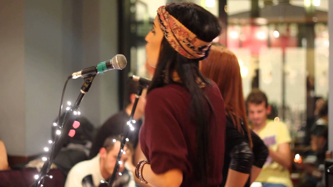 Beck Corlan- AMAZING PEOPLE in STARBUCKS - YouTube