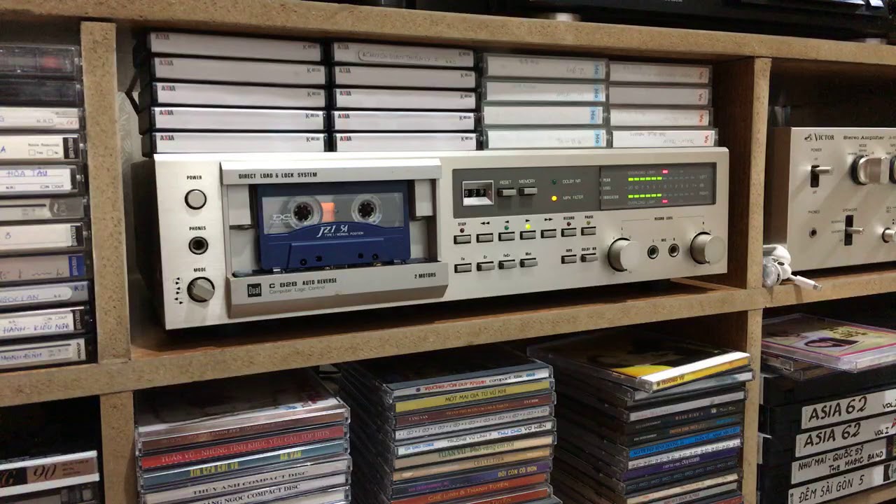 Cassette deck DUAL C-828 part 1 - YouTube