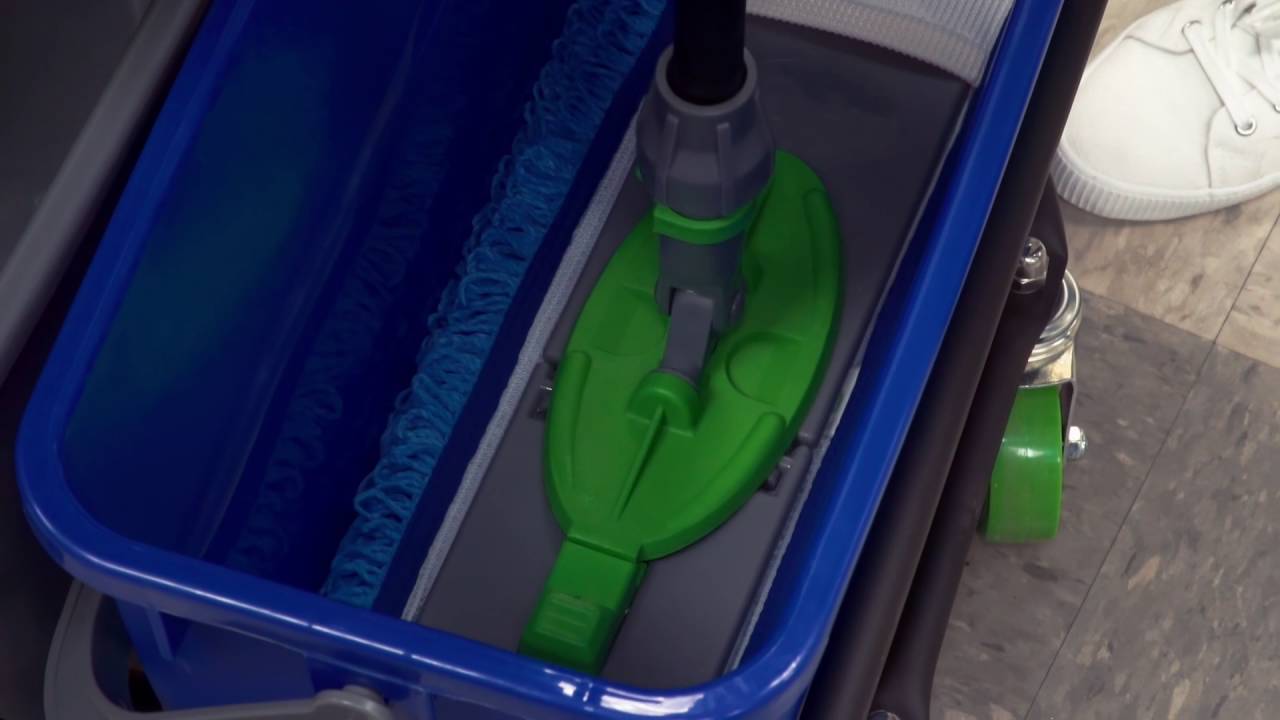 CPI - ePOCKET Microfiber 18" Flat Mop Frame (ePocket) - Demonstration ...